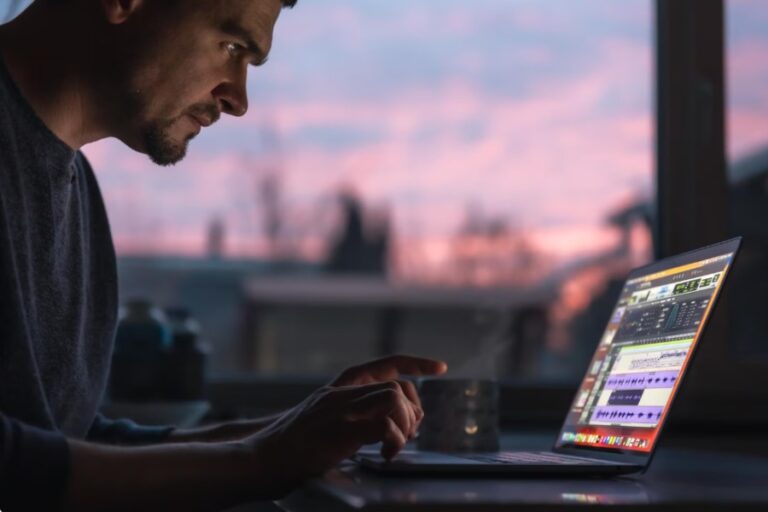 Mastering User Experience Design for Modern Web Interfaces - Methodmi